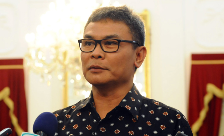 Johan Budi, Punya Kans Jadi Menteri Jokowi 2019-2024 | Tagar Johan Budi, Punya Kans Jadi Menteri Jokowi 2019-2024 | Tagar