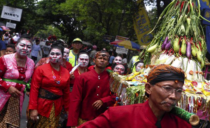 Kirab Budaya Joyosuran Wujud Syukur | Tagar