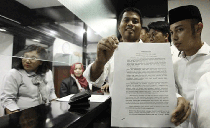 Diduga Langgar Kode Etik, HMPI Laporkan Setnov ke MKD | Tagar