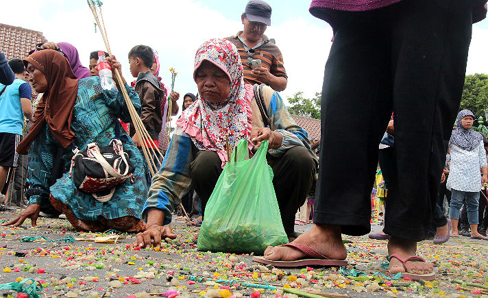 BPS : Dari 27,77 Juta Orang, Penduduk Miskin Indonesia Menjadi 26,58 ...