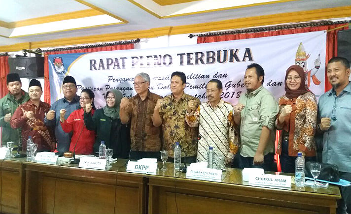 Khofifah dan Gus Ipul Resmi Bertarung Berebut Jatim | Tagar Khofifah dan Gus Ipul Resmi Bertarung Berebut Jatim | Tagar