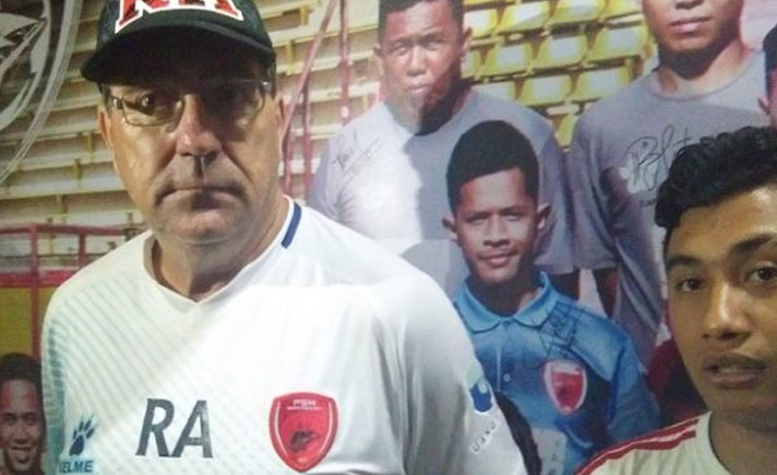 Roberts Kembali Panggil Muhammad Syafei | Tagar