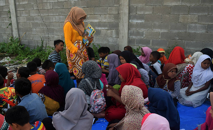 Begini Kesan Maulidar Mengajar 7 Tahun Tanpa Pamrih | Tagar