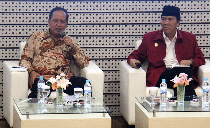 Perguruan Tinggi Asing, Bersanding Bukan Bersaing.. | Tagar