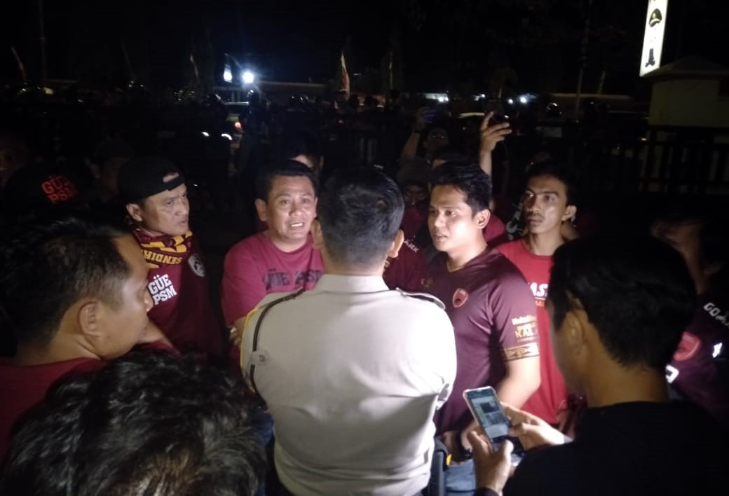 Suporter PSM Datangi Jakmania di Makassar | Tagar