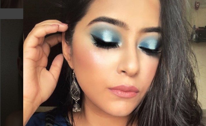 Ferry Fahrizal: Tren 2019 Back to Eighties, Lebih Glamor | Tagar