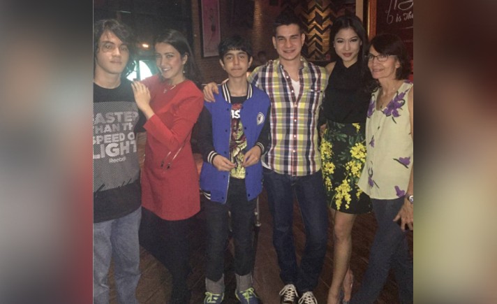 Meski Cerai, Andi Soraya Perhatian pada Steve Emmanuel | Tagar