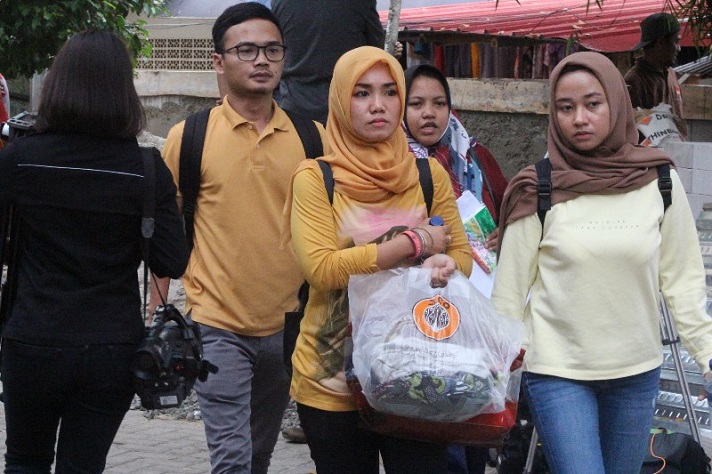 Foto: Keluarga Korban Lion Air JT 610 di RS Polri, Memberikan Contoh ...