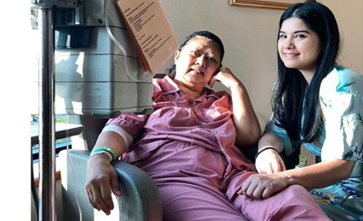 Annisa Pohan dan Aliya Rajasa Bergantian Jadi Suster Buat Ibu Mertua | Tagar