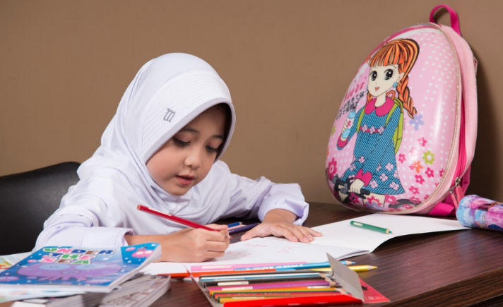 Untuk Menjadi Seorang Komikus, Aku Nggak Perlu Jago Matematika | Tagar Untuk Menjadi Seorang Komikus, Aku Nggak Perlu Jago Matematika | Tagar