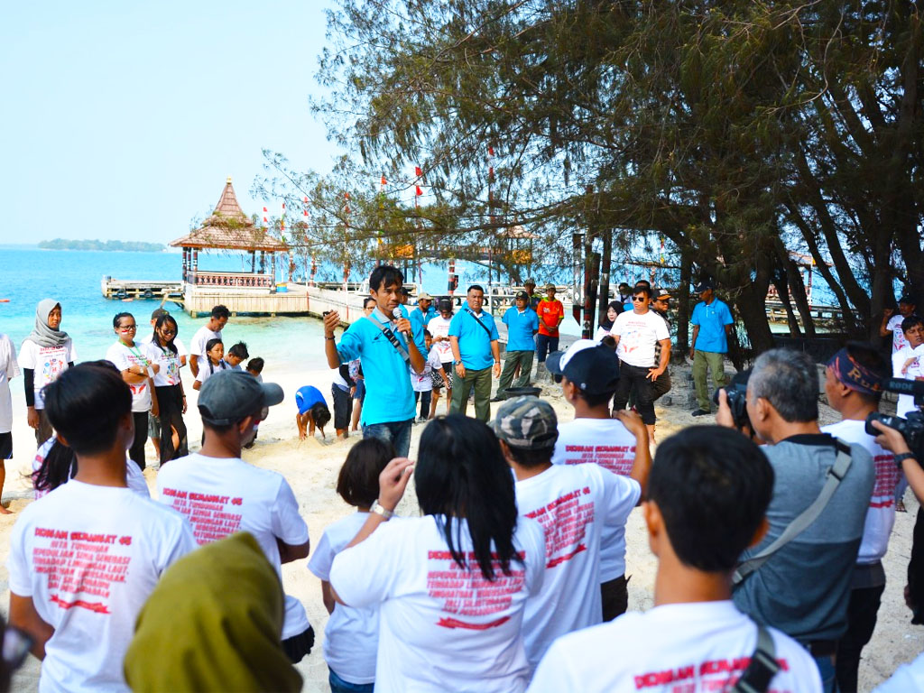 HUT RI Ke-74, Gledex Logistics Edukasi Peduli Biota Laut | Tagar