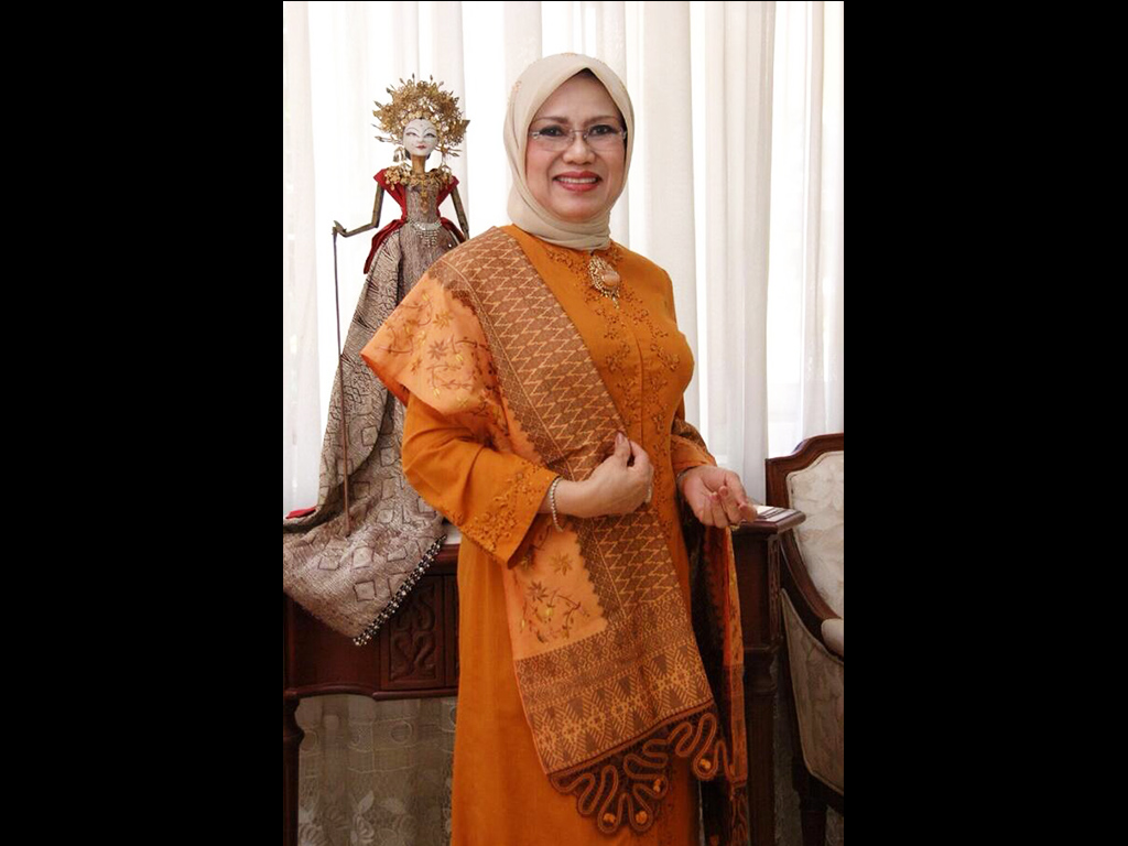 Istri Jusuf Kalla 
