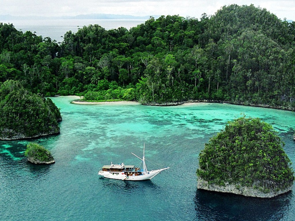 Keindahan Panorama Senja di Kaimana | Tagar