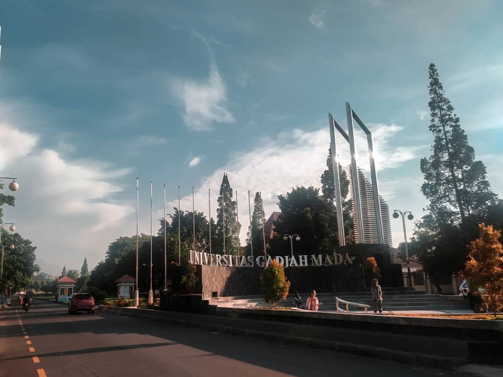 UGM Buka Lowongan Pekerjaan untuk Beberapa Posisi | Tagar