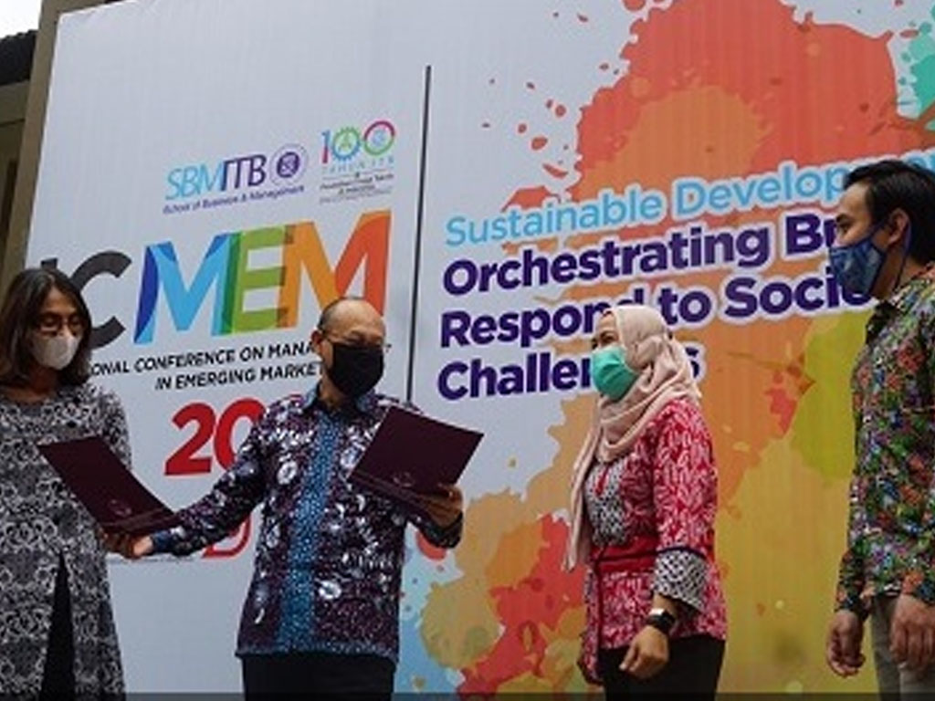 Tahap Final SBM ITB Swiss Innovation Challenge 2020 | Tagar