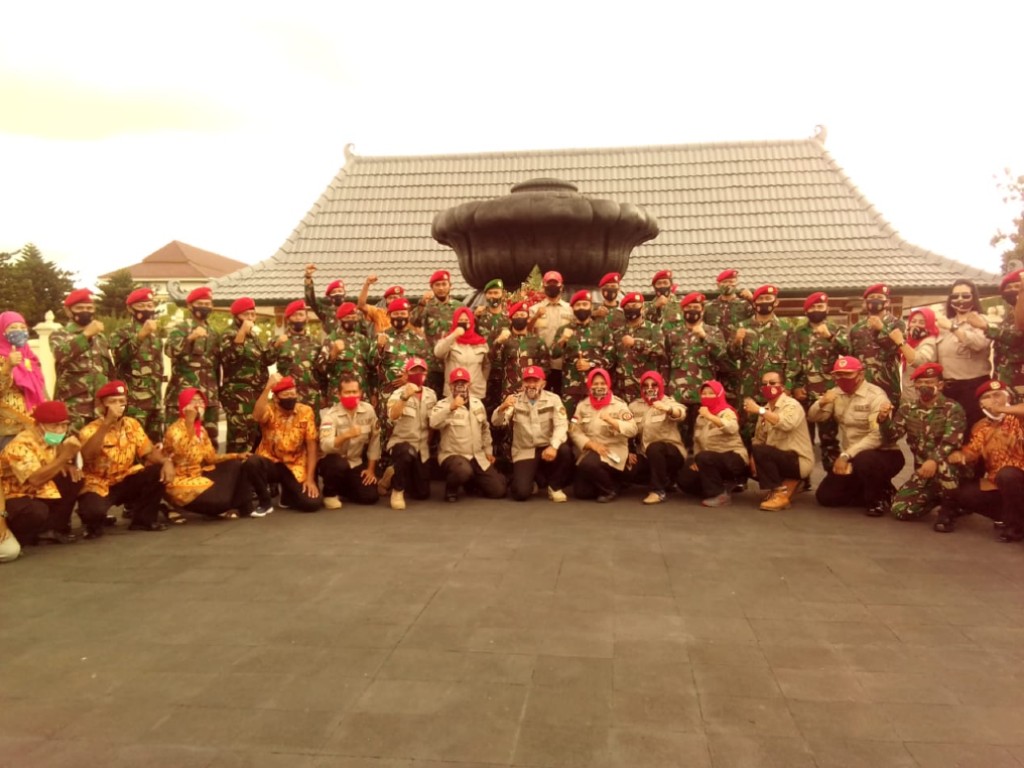 Ini Pesan Keluarga Besar Korps Baret Merah DIY Tangkal Hoaks | Tagar