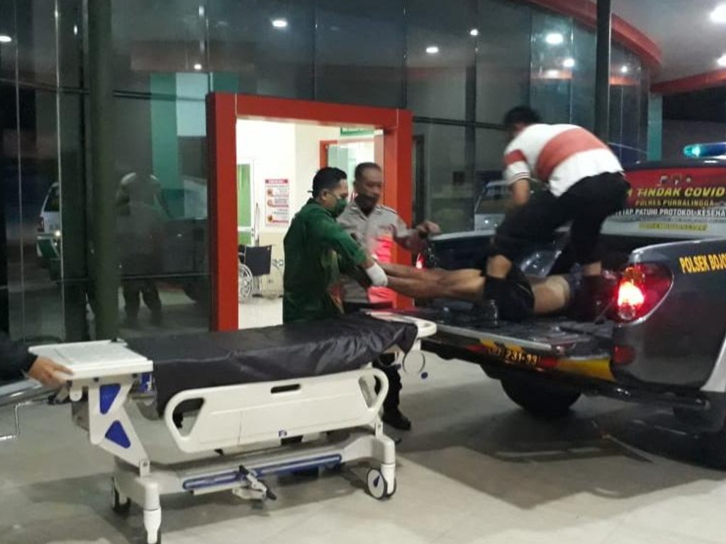 Diduga Mabuk Pemotor Purbalingga Tabrak Pohon Pinggir Jalan Tagar