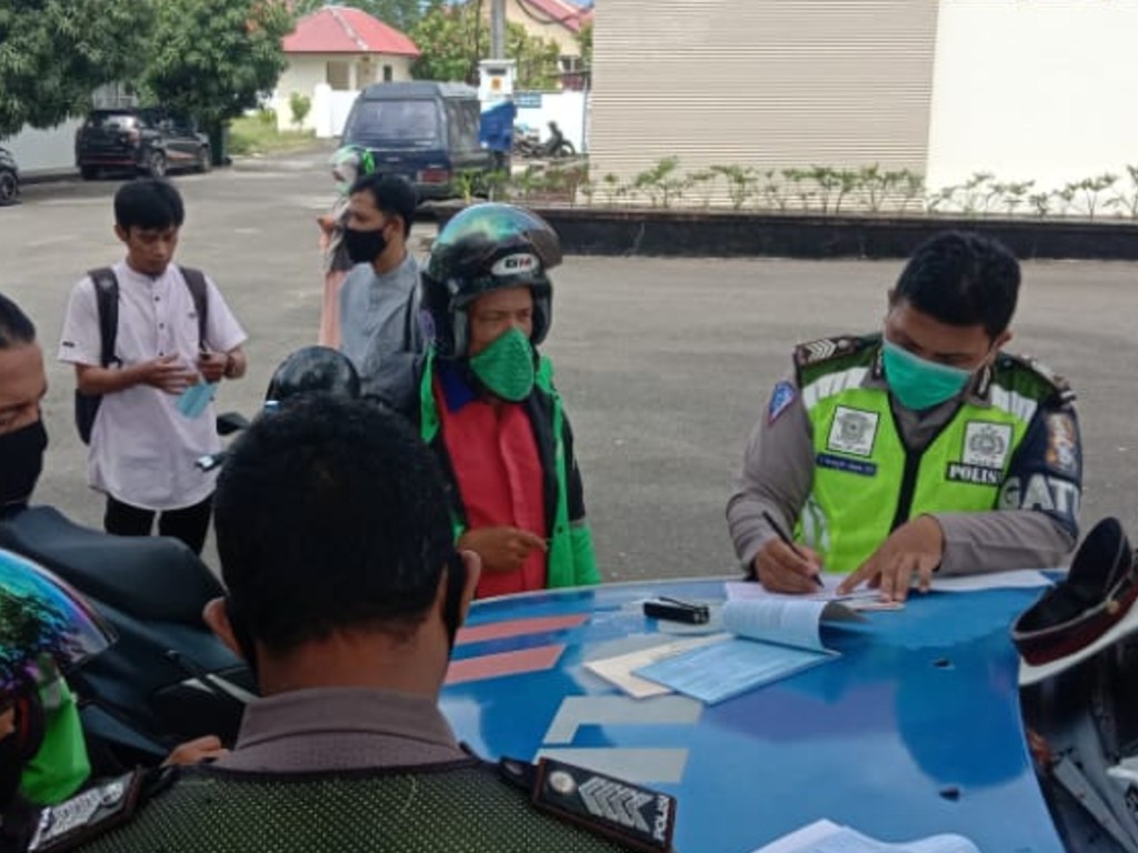 2 Hari Operasi Zebra, Polisi Tilang 187 Pengendar di Padang | Tagar