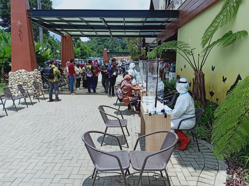 Hasil Rapid Test Puluhan Wisatawan di Jawa Barat | Tagar
