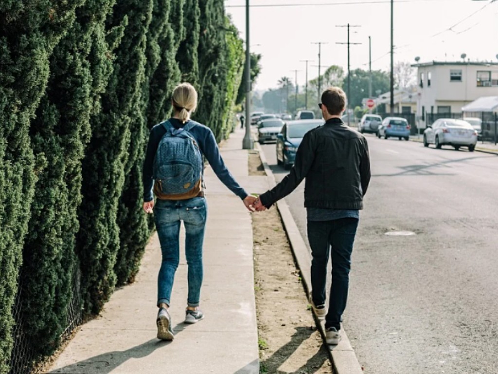 5 Ciri-ciri Pasangan Layak Dipertahankan, Jangan Sampai Bubar | Tagar