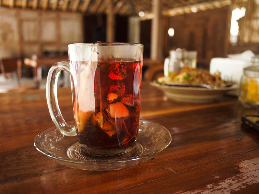 Wedang Uwuh dan Kaitannya dengan Kerajaan Mataram | Tagar