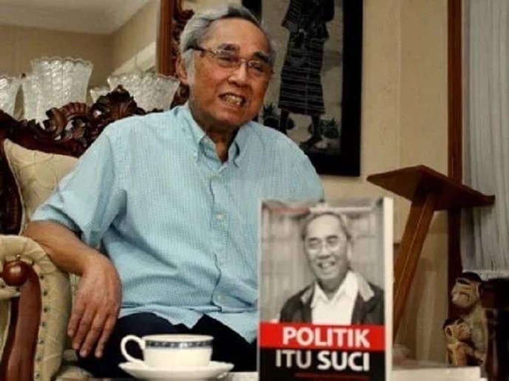 Sepak Terjang Sabam Sirait, Petarung Politik 7 Periode | Tagar Sepak Terjang Sabam Sirait, Petarung Politik 7 Periode | Tagar