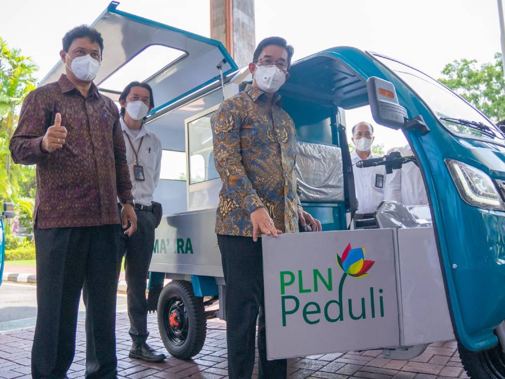 Tingkatkan Produktivitas UMK, PLN Kembangkan Gerobak Motor Listrik | Tagar