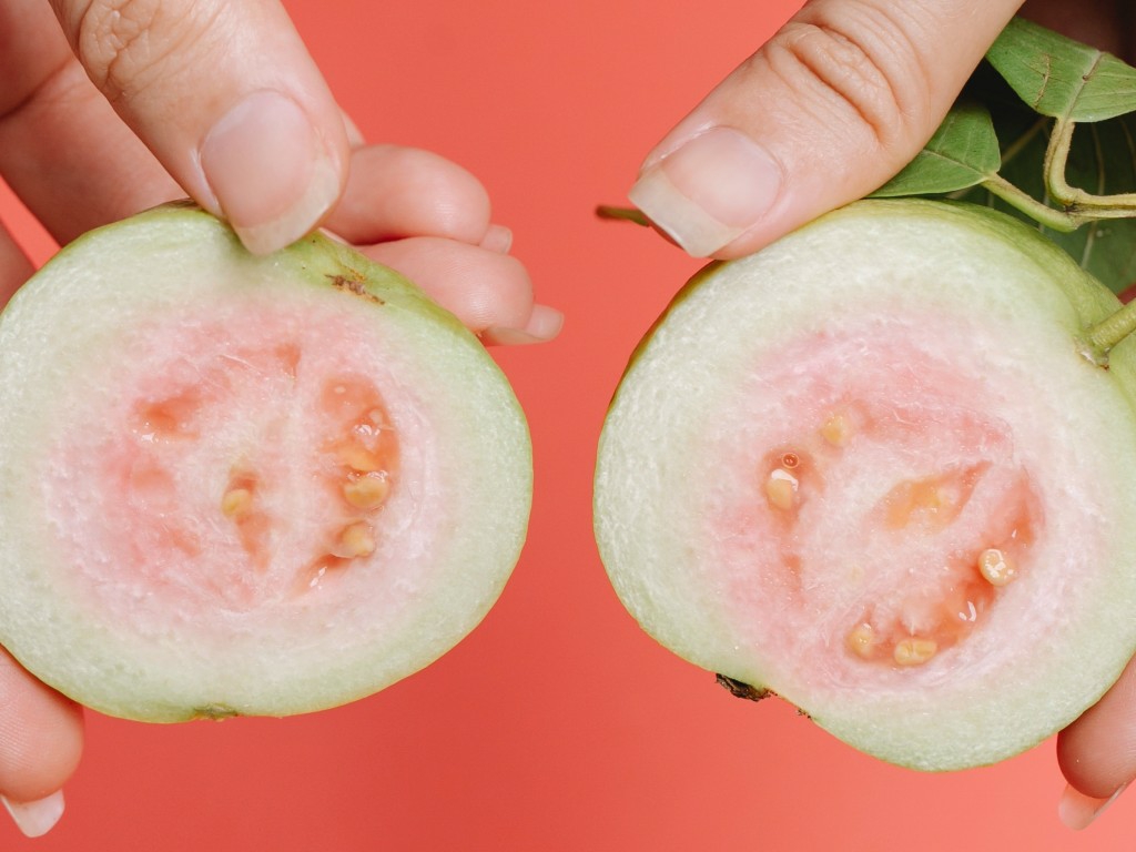 4 Manfaat Konsumsi Jambu Biji untuk Kesehatan | Tagar