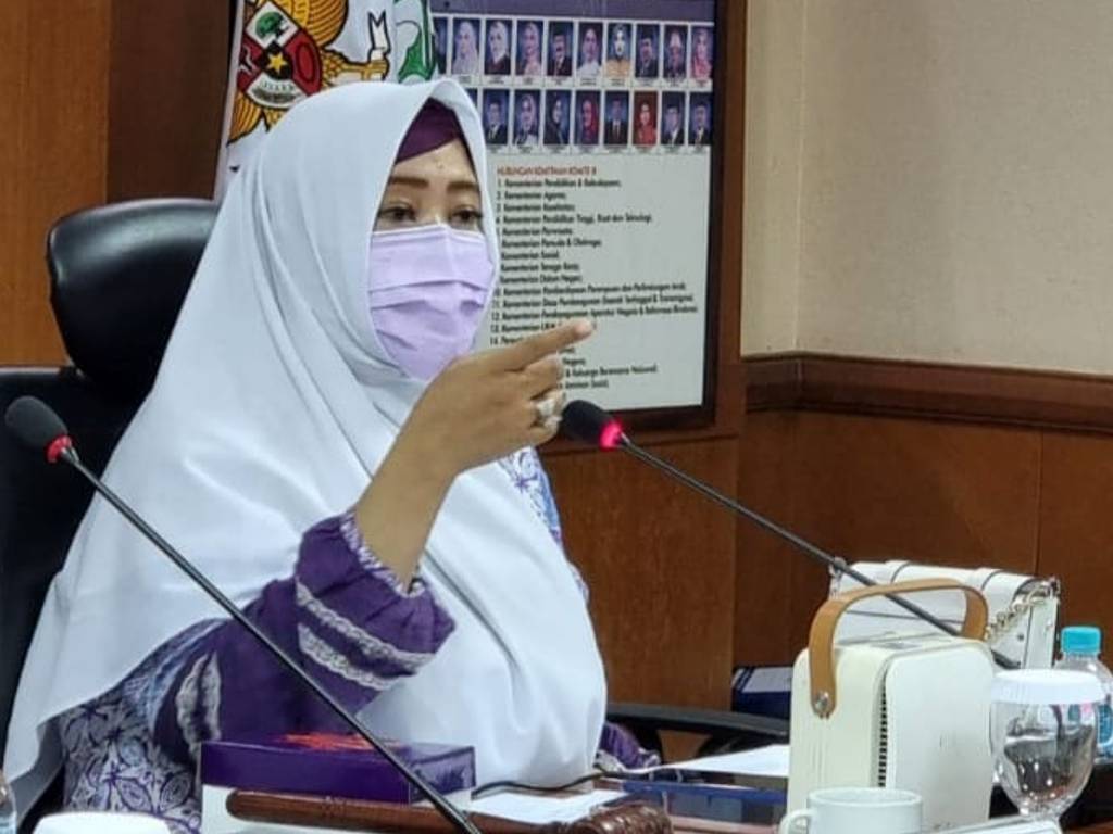 DPD RI: Jangan Sampai Masuk Ramadhan Persoalan Minyak Goreng Belum ... DPD RI: Jangan Sampai Masuk Ramadhan Persoalan Minyak Goreng Belum ...