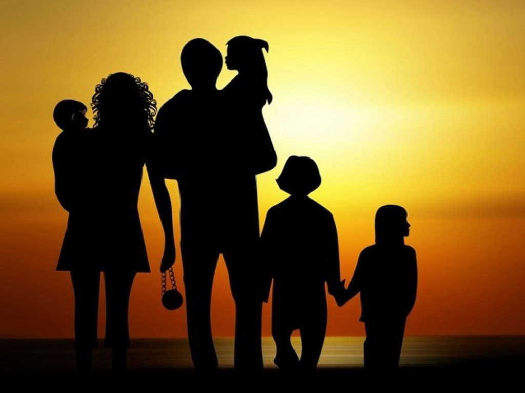 Unik Pasutri Di Banyuwangi Beri Nama 4 Anaknya Hanya Gunakan Satu