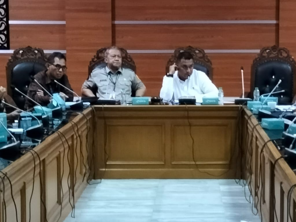 Ketua DPRD Pastikan 1500 Hunian Warga Terdampak Bencana Alam Sukajaya ...