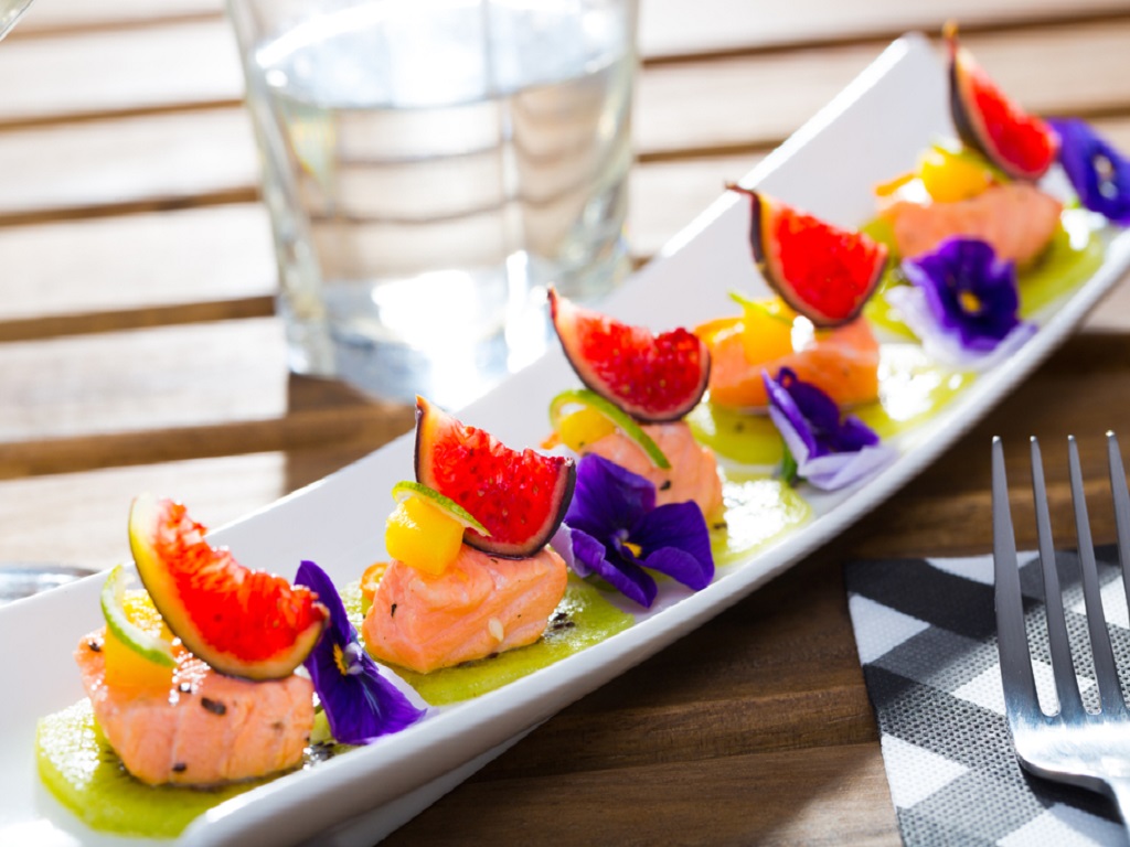 Kenali Jenis-jenis Garnish untuk Makanan | Tagar