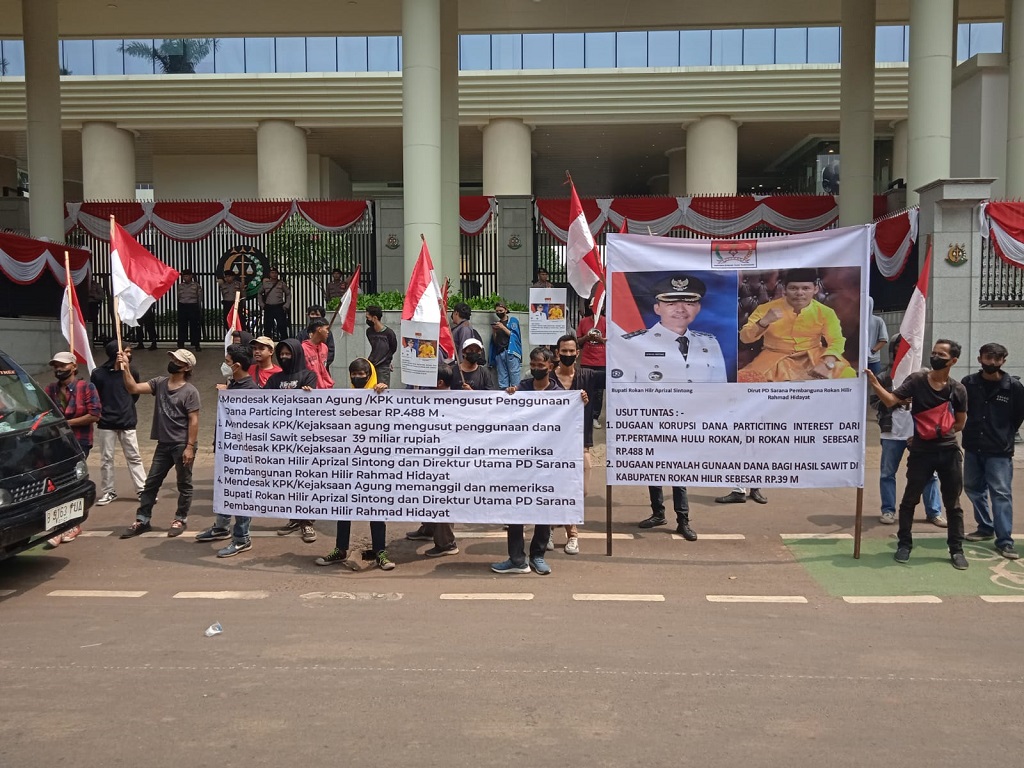 Lembaga INPEST Demo di KPK dan Kejagung Desak Usut Tuntas Dugaan Korupsi Dana Participating ...