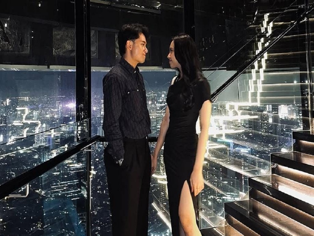 Lyodra dan Randy Martin Pamer Kemesraan usai Go Public Rayakan Natal ... Lyodra dan Randy Martin Pamer Kemesraan usai Go Public Rayakan Natal ...