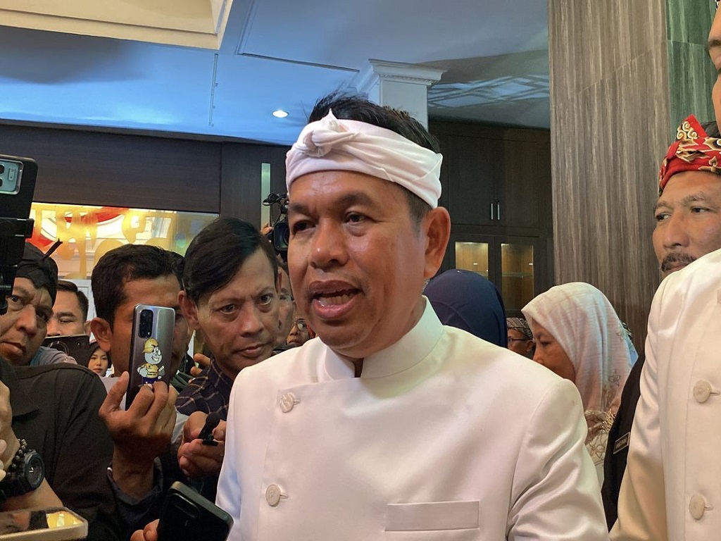 Dedi Mulyadi Minta Jalur Kereta Listrik Padalarang-Cicalengka Selesai ...