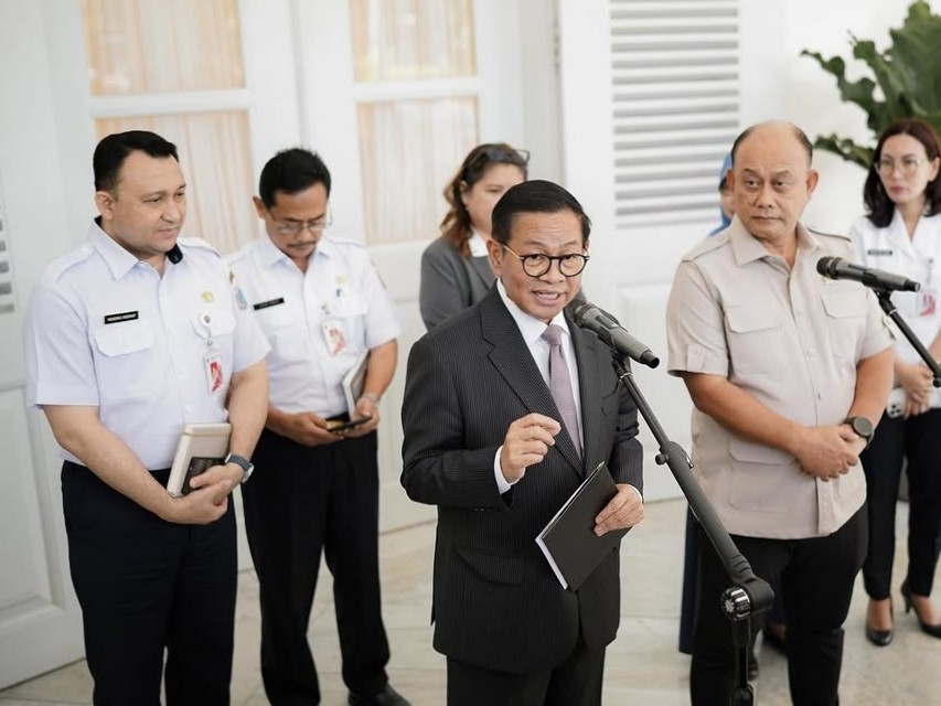 Gubernur Pramono Copot Direktur IT Bank DKI Atas Gangguan Layanan dan ...
